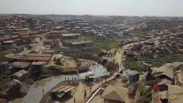 Do Bangladéše míří monzuny. Stovky tisíc Rohingů v uprchlických ...