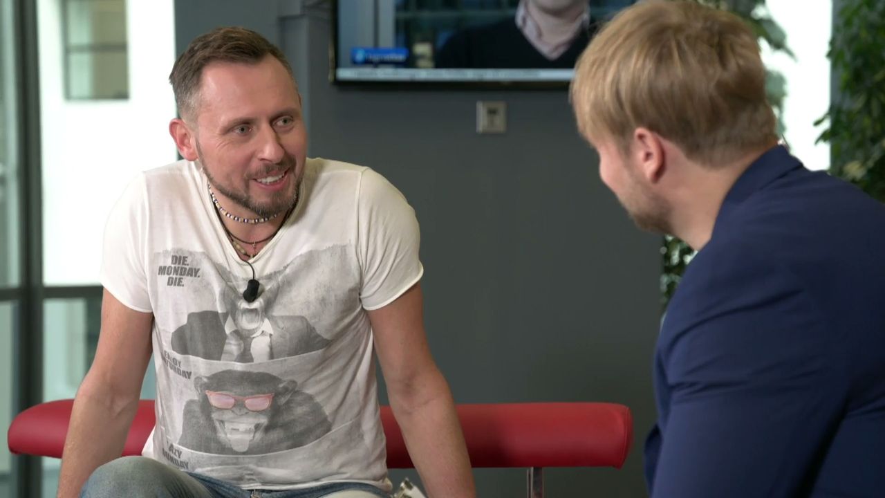 A DOST! a první žena. Jan Tuna vzpomíná, za co vděčí revoluci | Stream