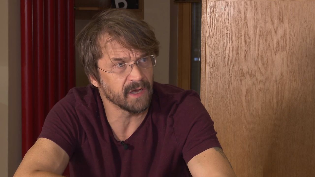 Dan Bárta_repka | Stream