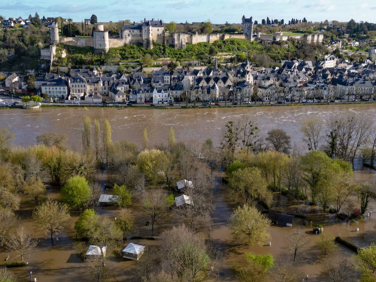 Foto: Fotky: Zatopené domy i auta. Francie je pod vodou