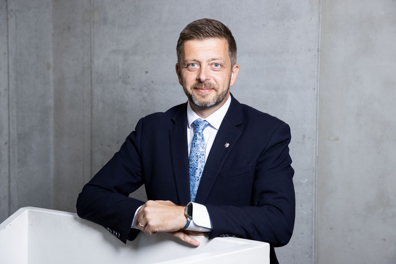 Bylo to ostré, přiznal Rakušan po debatě v karvinské hospodě | Stream