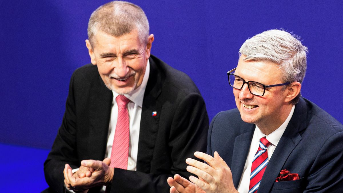 Co říkají poslanci ANO na tahy slovenského premiéra Roberta Fica