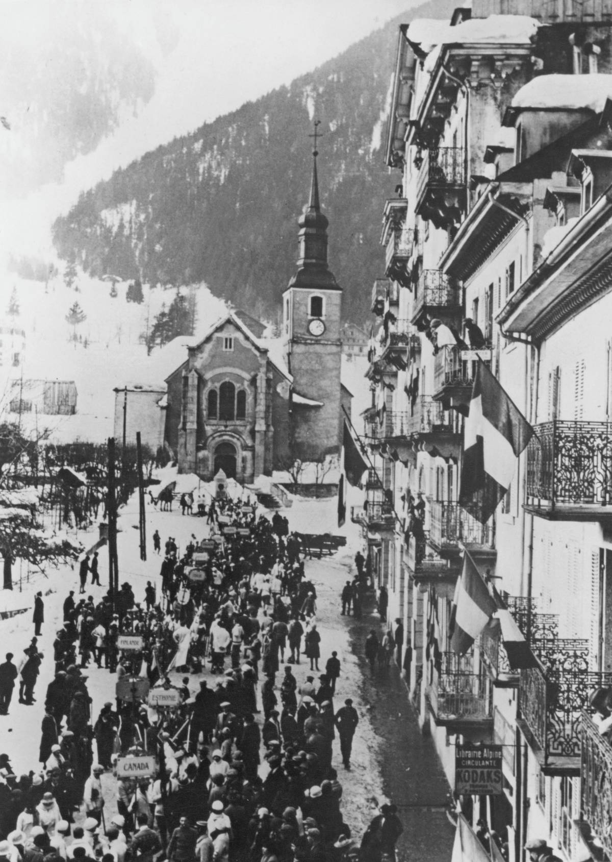Foto: Archivní fotky ukazují, jaké to bylo na docela první zimní olympiádě
