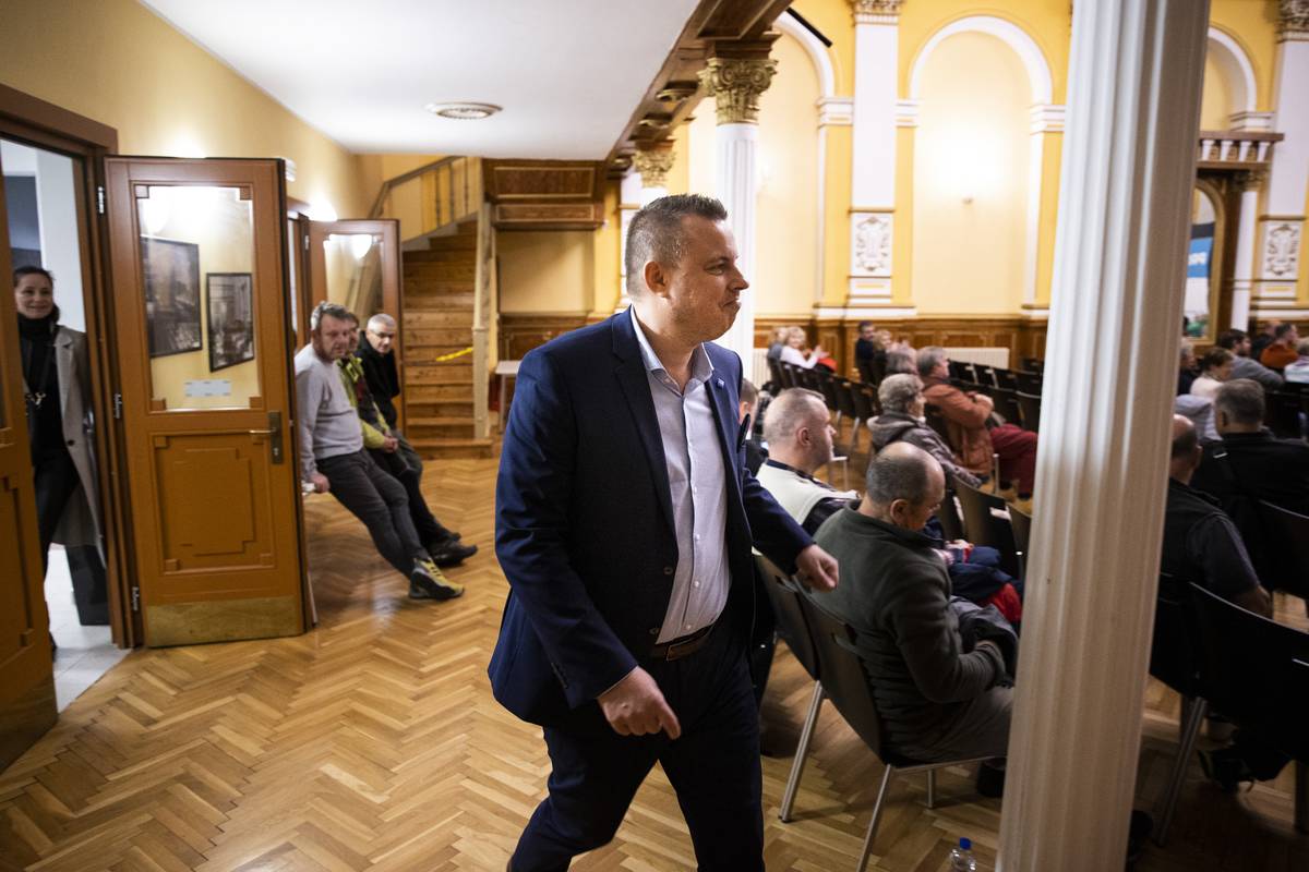 Foto: Mám na výjezdech plno, tvrdil Rajchl. Realita je ale jiná