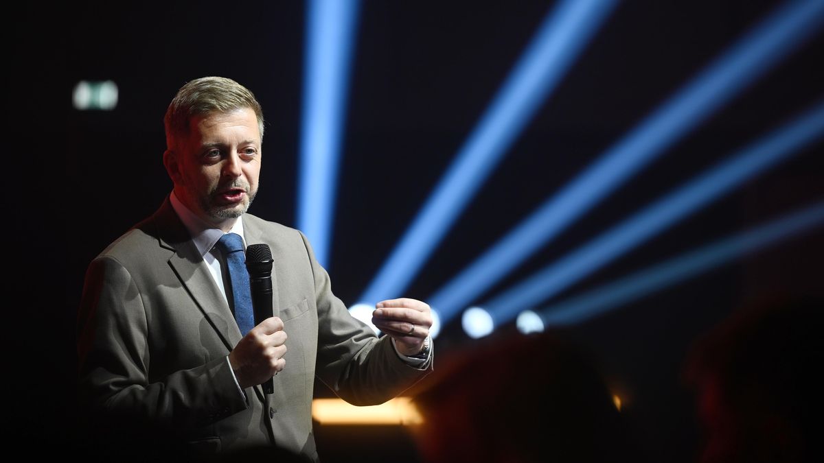 Šťastný oběžník: Nacher má pravdu. Rakušan je jako Babiš - Seznam Zprávy