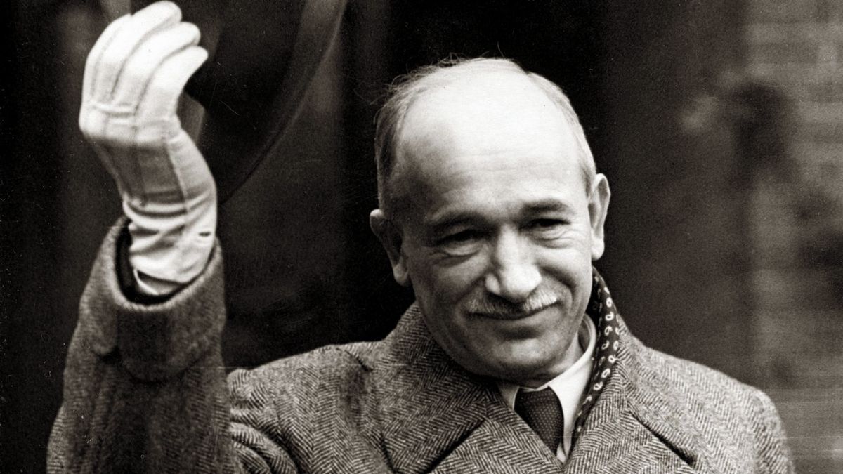 Češi si nepřiznali, že je Beneš zradil už před Mnichovem, říká Petr ...
