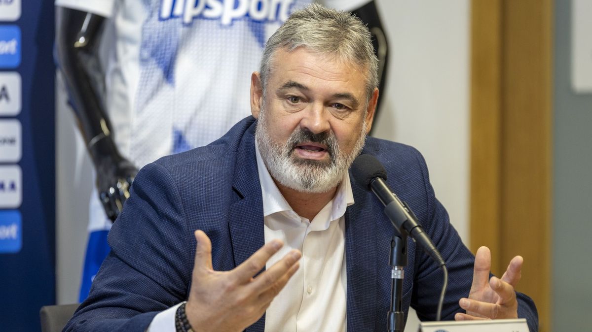 Obhájce poháru nestačil na divizi a Minář končí. Jak Janotka zvedne ...