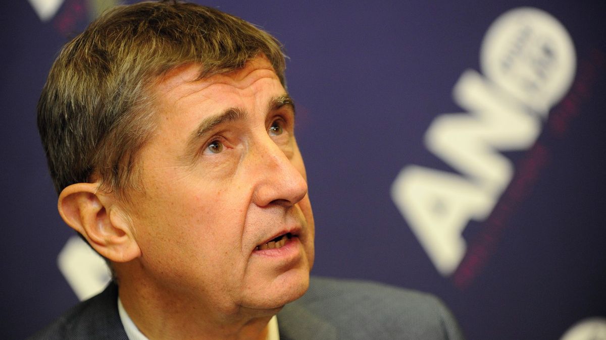 Andrej Babiš a jeho politická dráha ve fotografiích