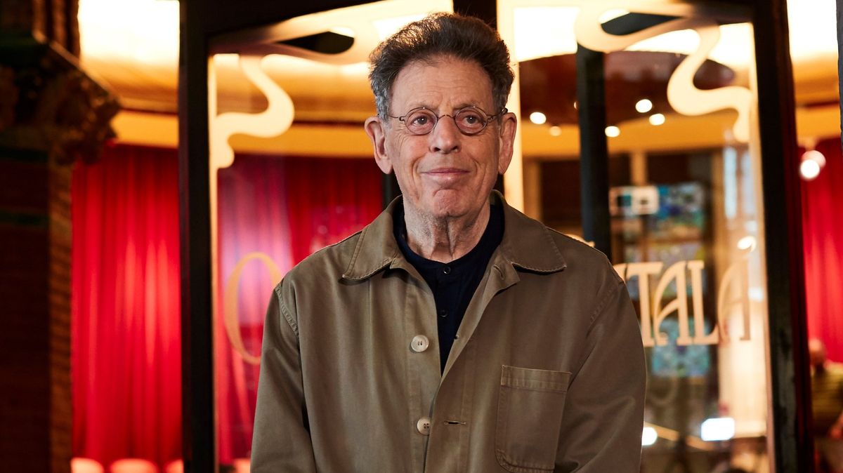Philip Glass kvůli Trumpovi odřekl premiéru své symfonie o Lincolnovi ...