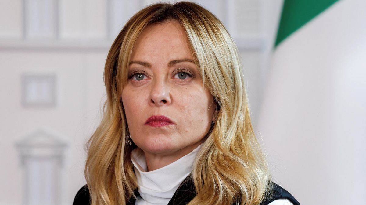 Meloniová varuje před AI. Falešná fotka ji ukazuje ve spodním prádle ...