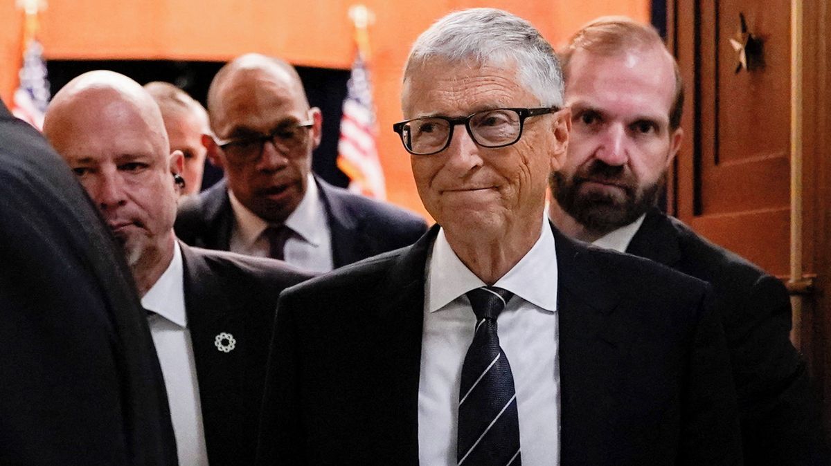 Gates v Kongresu vypověděl, že plně nechápal rozsah Epsteinových ...